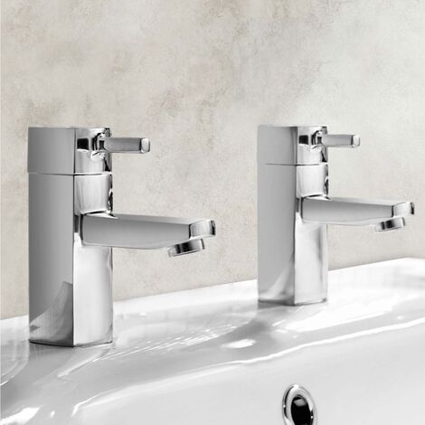 Basin mixer taps