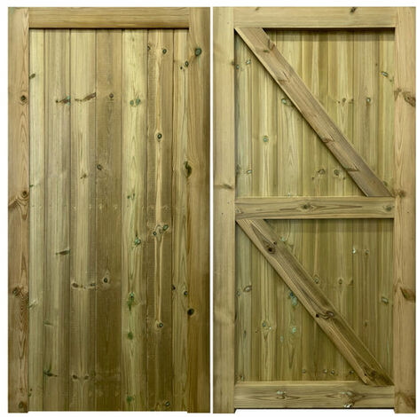 Wooden driveway gates