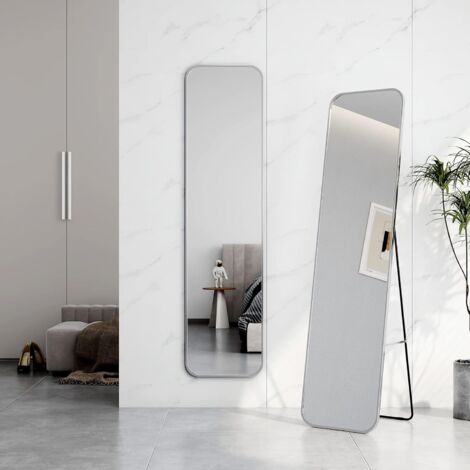 Freestanding mirrors