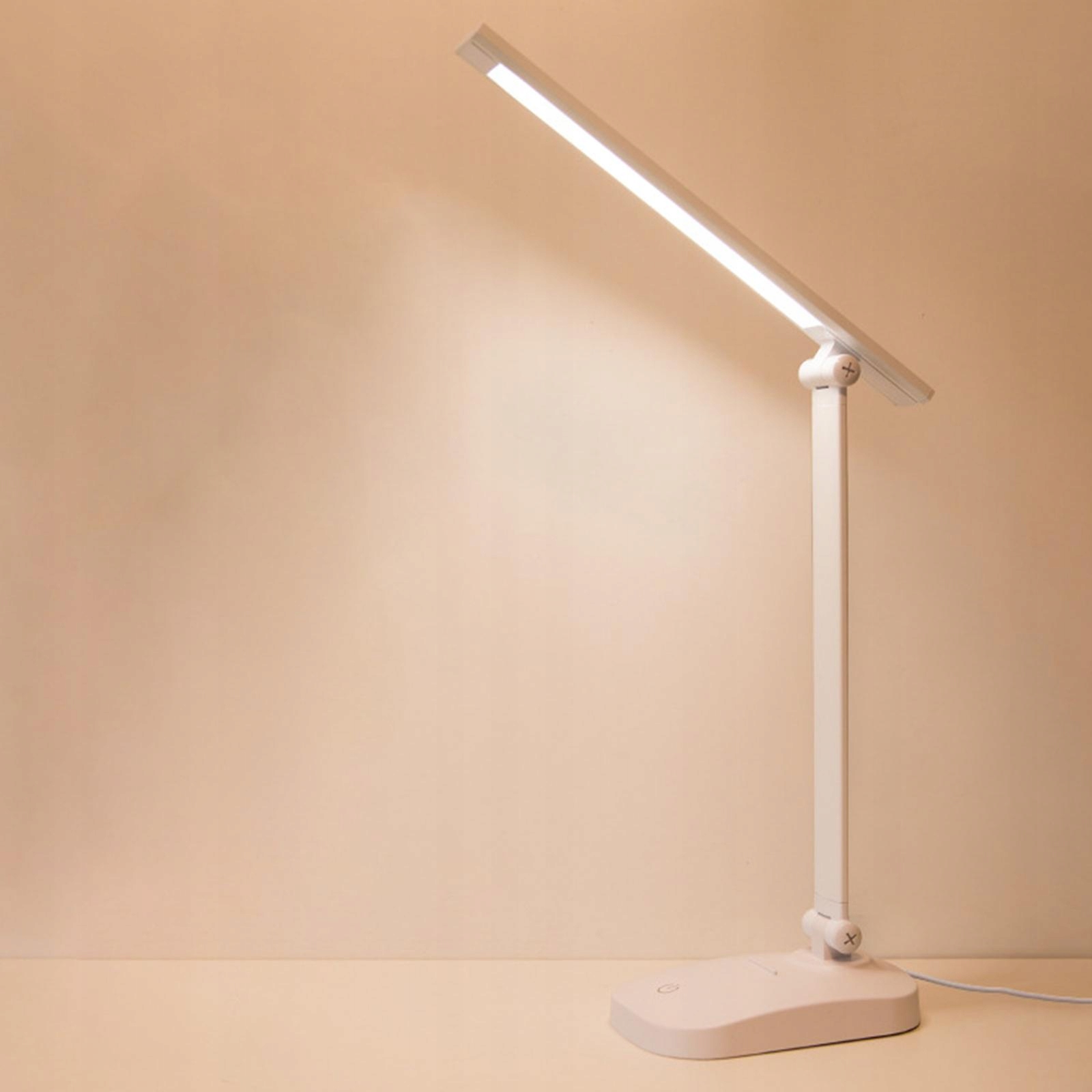 Lampe de bureau LED, lampe de bureau moderne