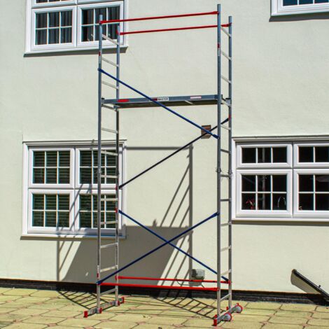 Scaffold towers