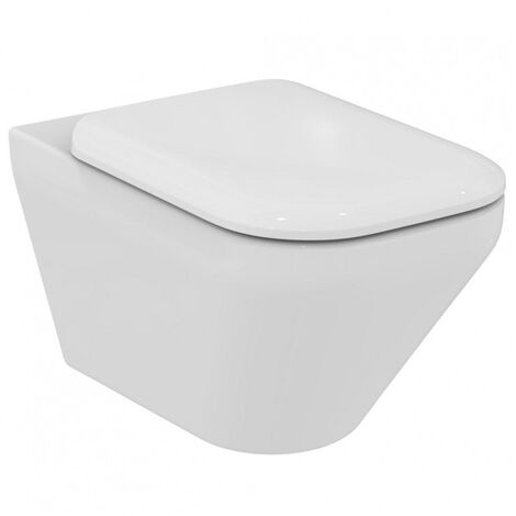 Close coupled toilet pans