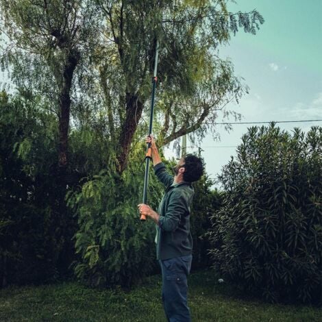 Fiskars 1023624 FSK1023624 UPX86 Powergear Telescopic Tree Pruner Cutter 4m