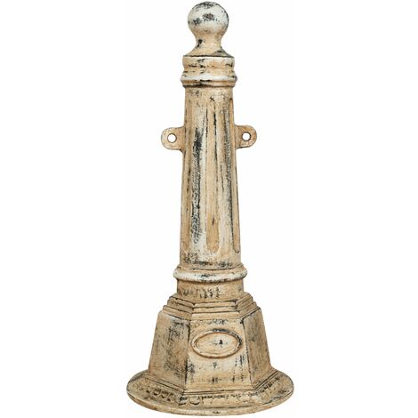 Borne en fonte finition antique