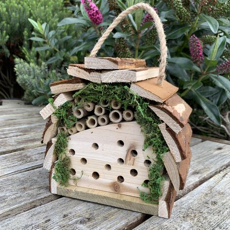 Tom Chambers Garden Wooden Bug House Wild Insect Hanging Habitat with ...