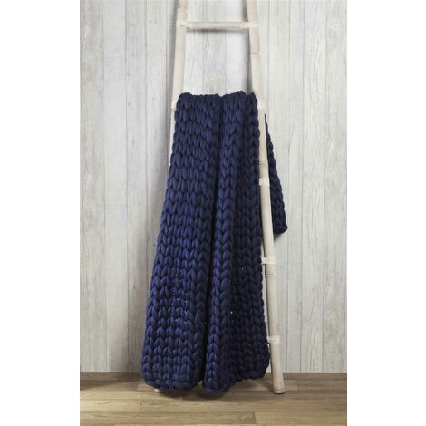 Cable Knitted Navy Throw 120 x 150cm