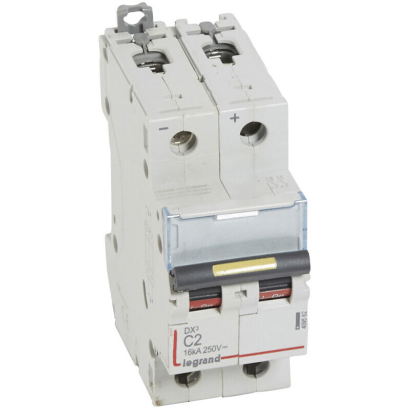 DISJONCTEUR DX³ 10000 VIS/VIS COURANT CONTINU 2A COURBE C 2M LEGRAND 409562