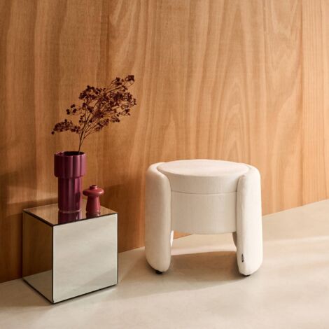 sweeek - Moderner Hocker mit Stoffbezug und Stauraum
