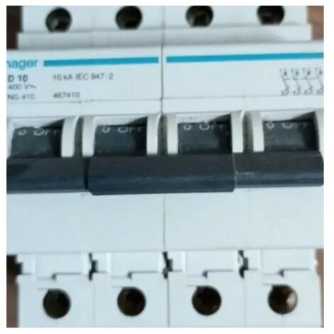 Hager NG410 Disjoncteur MCB 4P 10A Courbe D 10kA