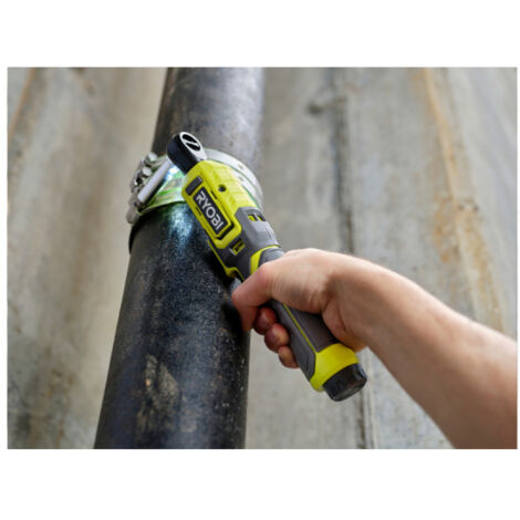 Pack RYOBI 4V Clé à cliquet - Mini-scie - Tournevis - 10 embouts - 3 ...