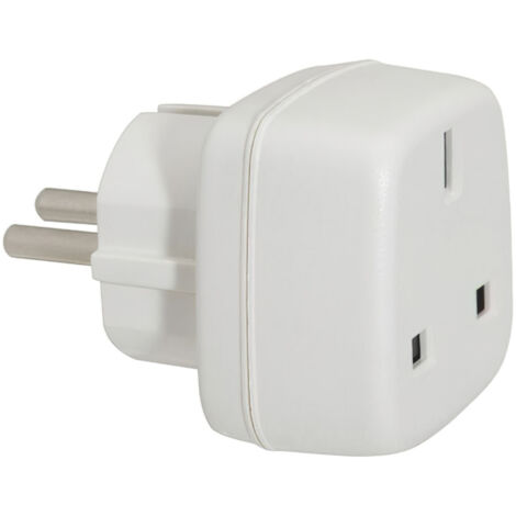 Reiseadapter englische Steckdose auf Schuko