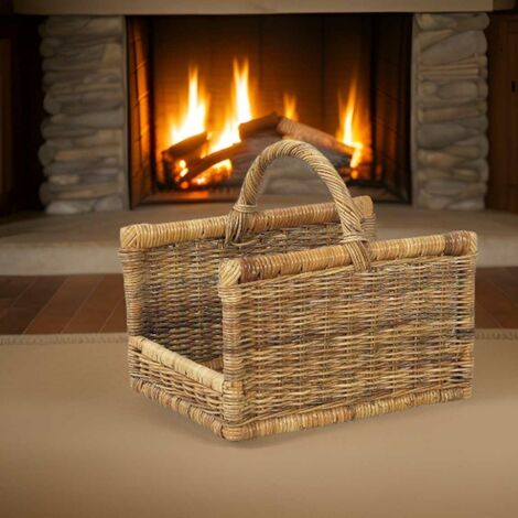 Holzscheitkorb aus Poelet mit verstärktem Henkel