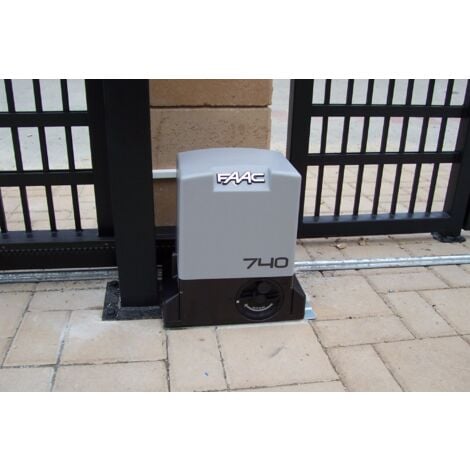 Kit di Automazione Per Cancelli Scorrevoli max 500kg - FAAC delta 2 kit 230v safe zone 1056303445