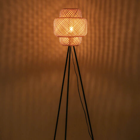 Stehlampe Mit Korbschirm