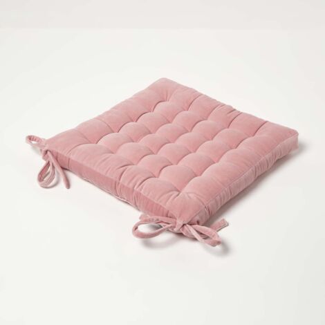 HOMESCAPES Pink Quilted Velvet Chair Pad, 40 x 40 cm