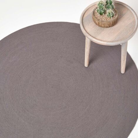 HOMESCAPES Grey Handmade Woven Braided Round Rug, 120 cm
