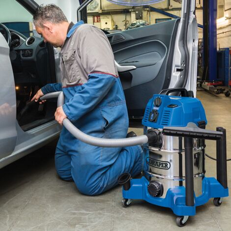 Draper 30L 1600W WET & DRY Vacuum Cleaner Integrated Power Socket 20529 ...