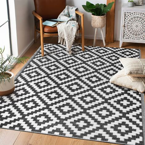 Outdoor Rug 180cm x 120cm - Black