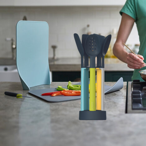 Joseph Joseph Set di 3 taglieri + 5 utensili