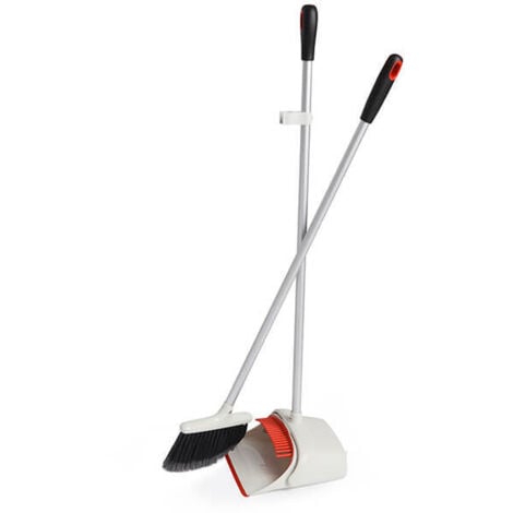 OXO Good Grips Upright Sweep Set