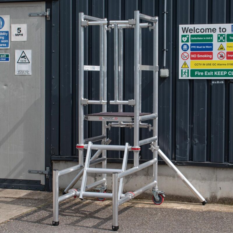 1.00m Platform Height-BS8620 Podium Steps