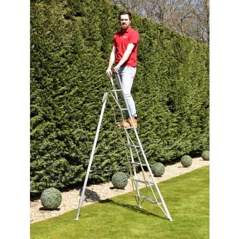 BPS 1 Leg Trade Master Tripod Ladder, Size 2.4m