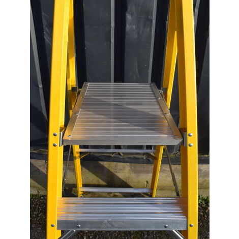 Platform Fibreglass Step Ladder, Size 6 Step