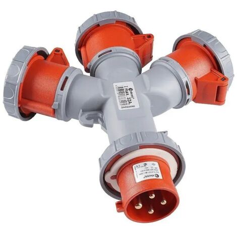 Adaptador 3 salidas con entrada clavija 3P+N+T 16A 415V IP67