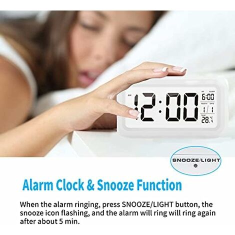 Silent Alarm Clock, Battery Operated Digital Alarm Clock, Large Bright ...