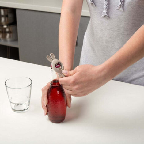 Ouvre bouteille en acier inoxydable avec poignee ergonomique antiderapante