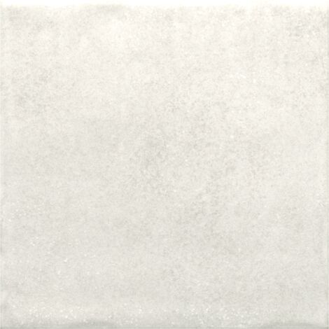 Stage White 10x10cm.