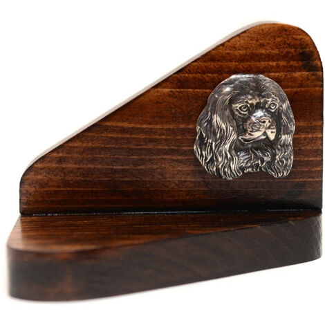 Cavalier King Charles Spaniel - candelabro in legno con un cane ...