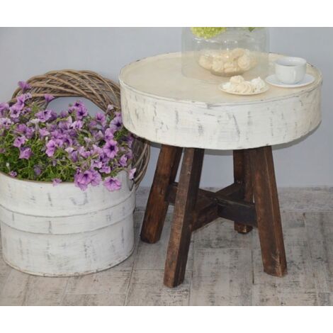 Meuble TV fonctionnel : Design rond et rustique avec base en métal