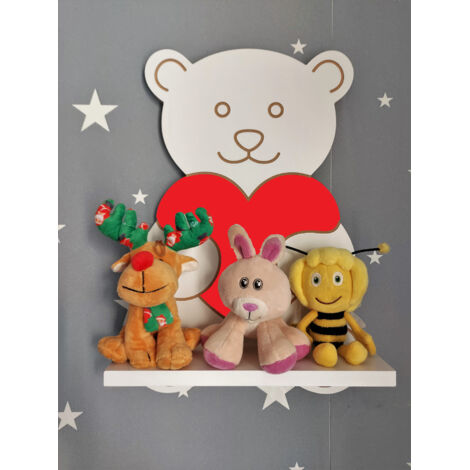 Estantería de osito de peluche con corazón rojo