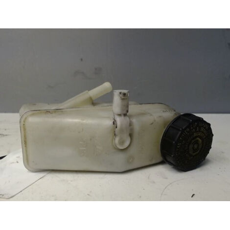 Bocal de frein Toyota Yaris poreux ou fuyant ? Solution OEM 472200d060 ...