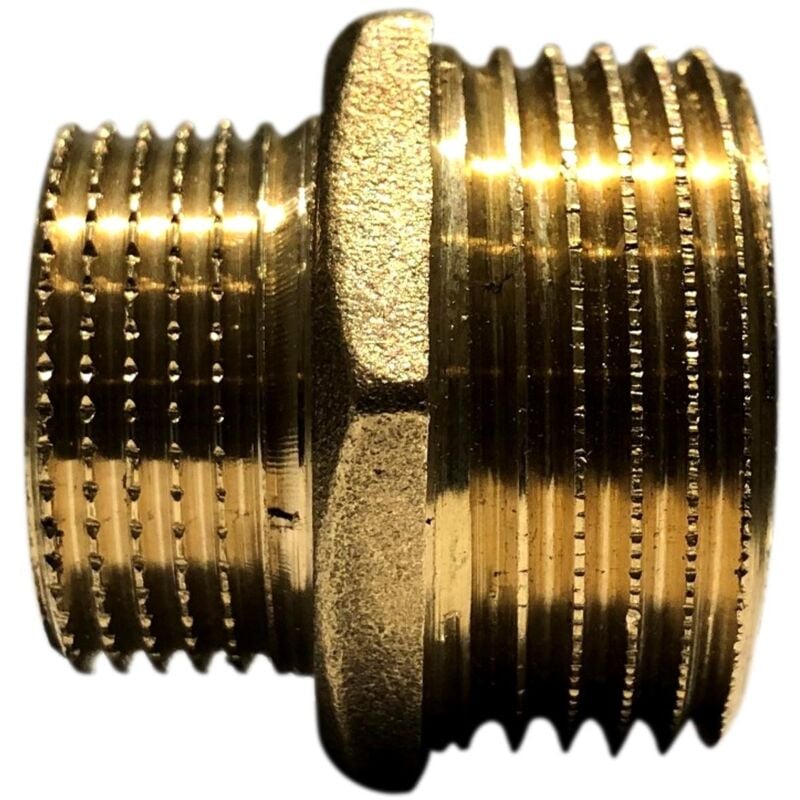 Mamelon Réduit Laiton M-m 1 pouces X 3/4 pouces