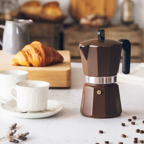 Italian Coffee Maker - Monix - NEW CREAM - 9 cups - Cream - Compatible ...