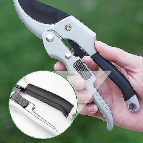 Outil de coupe pour branchages AquaForge pour redonner vie au jardin ...