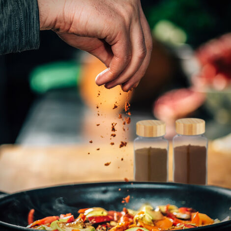 Relaxdays Spice Jars, 10x Set, Sprinkle Insert, Spice Jars Glass, 120 ...