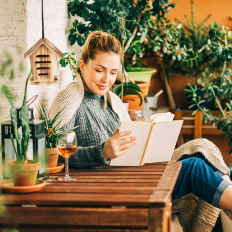 Relaxdays Ladybird House, Wood, HWD: 17.5 x 14.5 x 12 cm, Weatherproof ...
