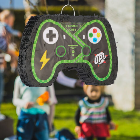 Relaxdays Piñata with Accessories, Controller Design, Hanging, for Boys ...