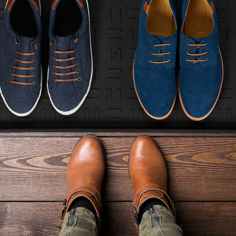 Relaxdays XL Shoe Tray, Set of 8, Plastic Boot Trays, Raised Rim, each ...