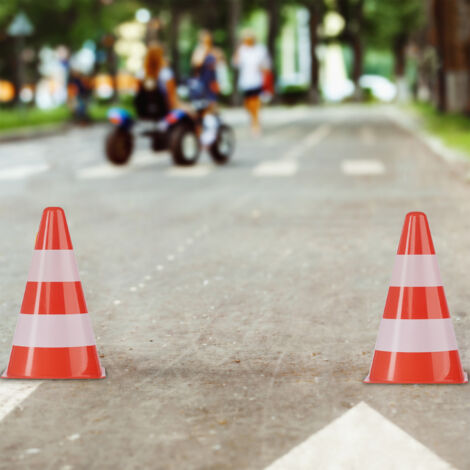 Relaxdays Set of 40 Safety Cones, Stackable, Field & Track Cones ...