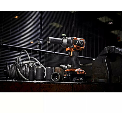 AEG 18V Brushless Impact Driver 700 Nm - Senza batteria e caricatore ...