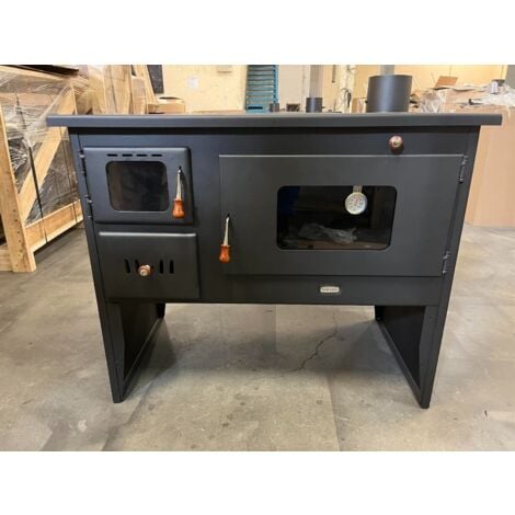 Cocina de leña con horno y placa superior metálica Prity 2P50 - 16 kW, Versátil y Potente