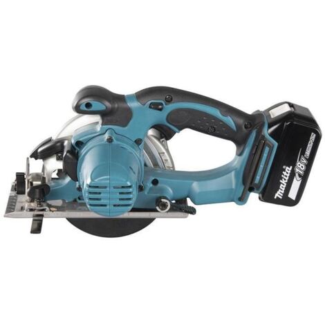 Scie circulaire Makita 18V pour couper le bois dur sans difficulte ...