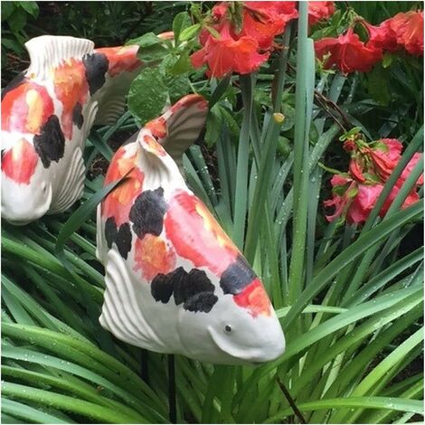Garden statues
