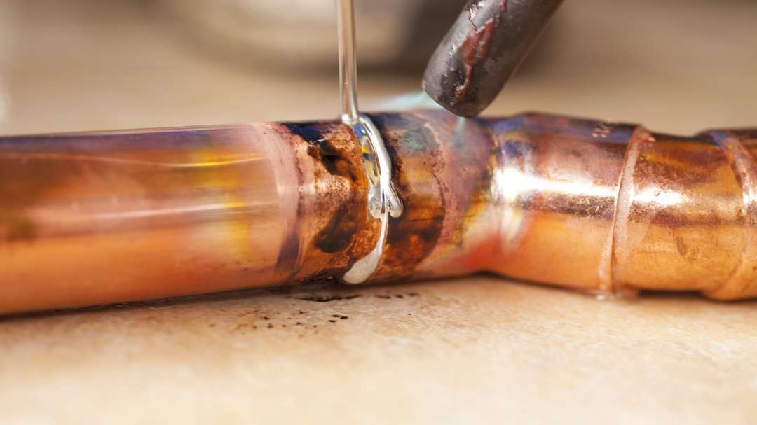 Brasage à l'étain à la flamme : comment réussir une brasure