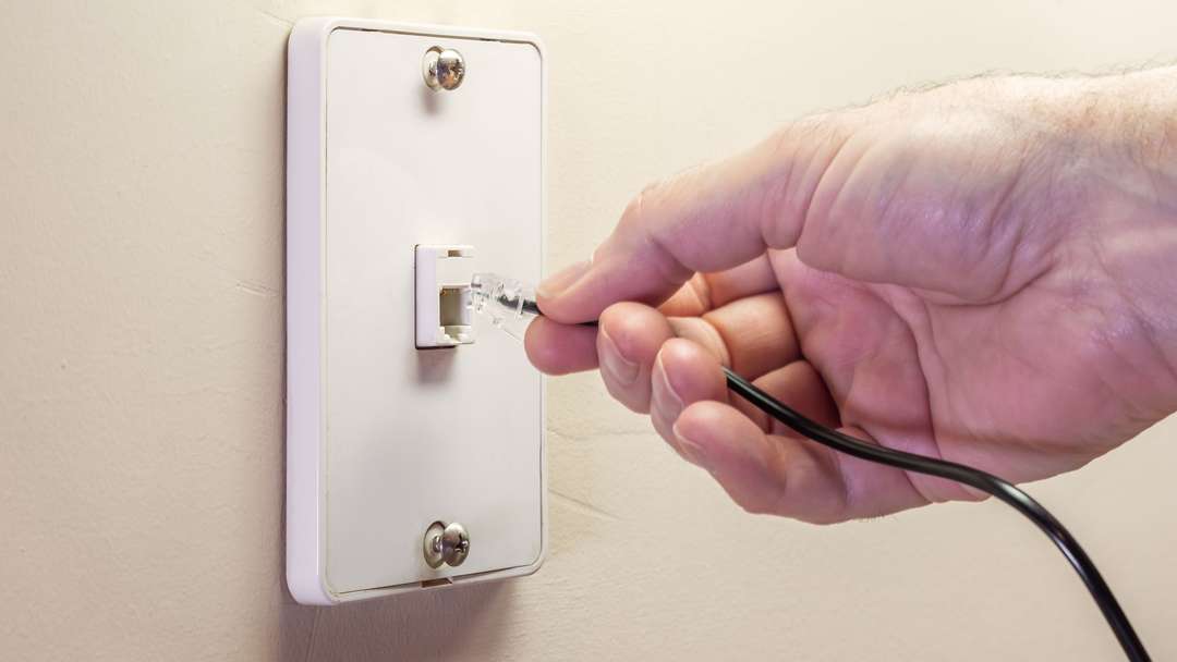 So finden Sie die richtigen Telefonkabel und -anschlüsse