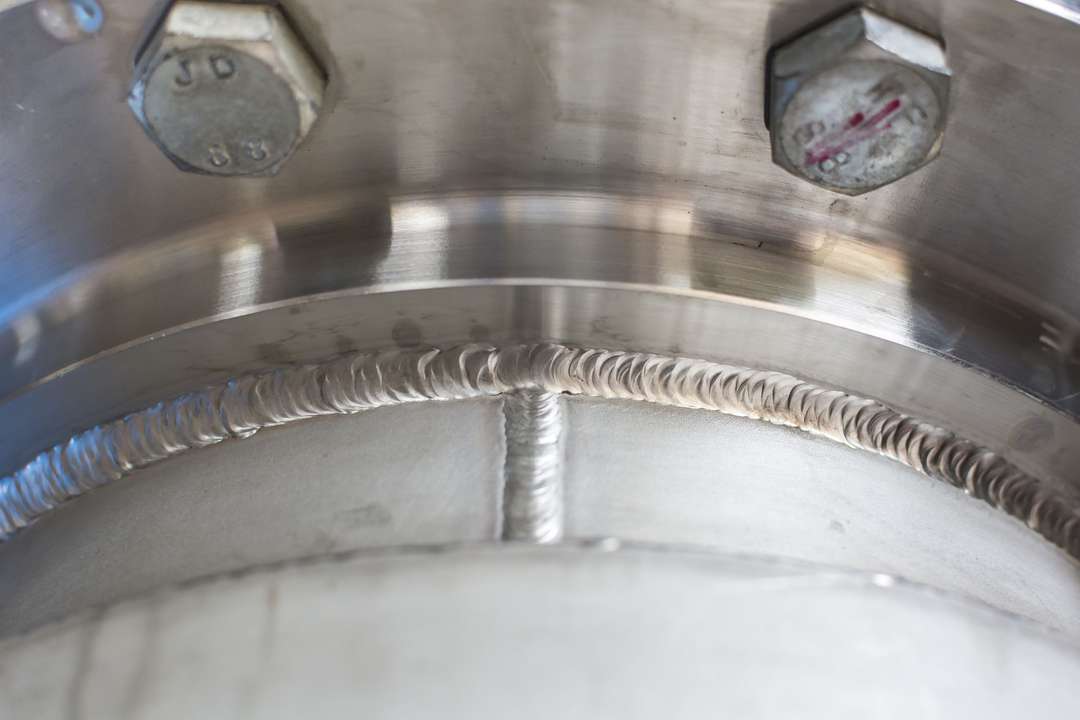 How to weld stainless steel